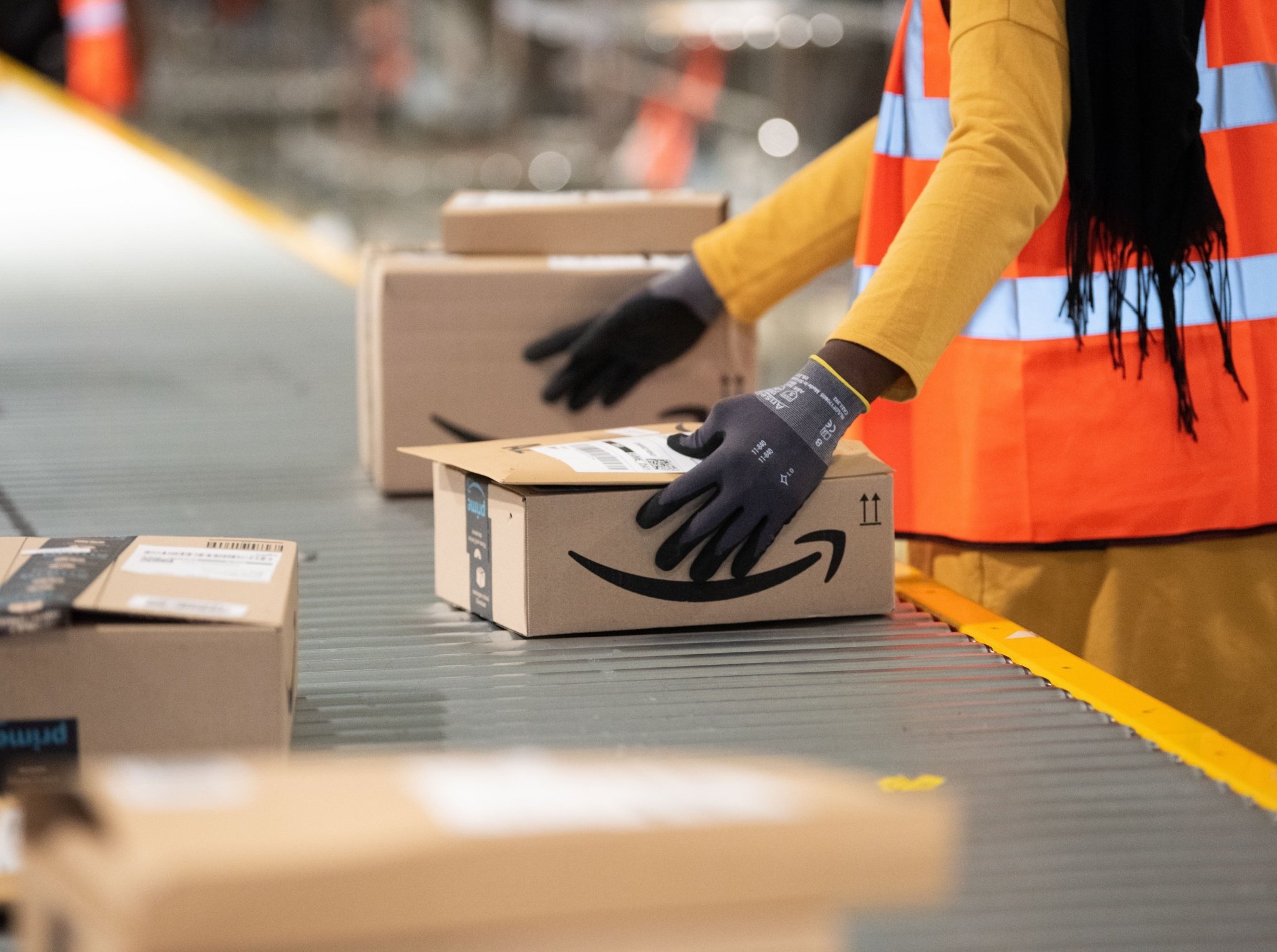 À quoi s’attendre pour les livraisons d'Amazon au Québec? | Protégez ...
