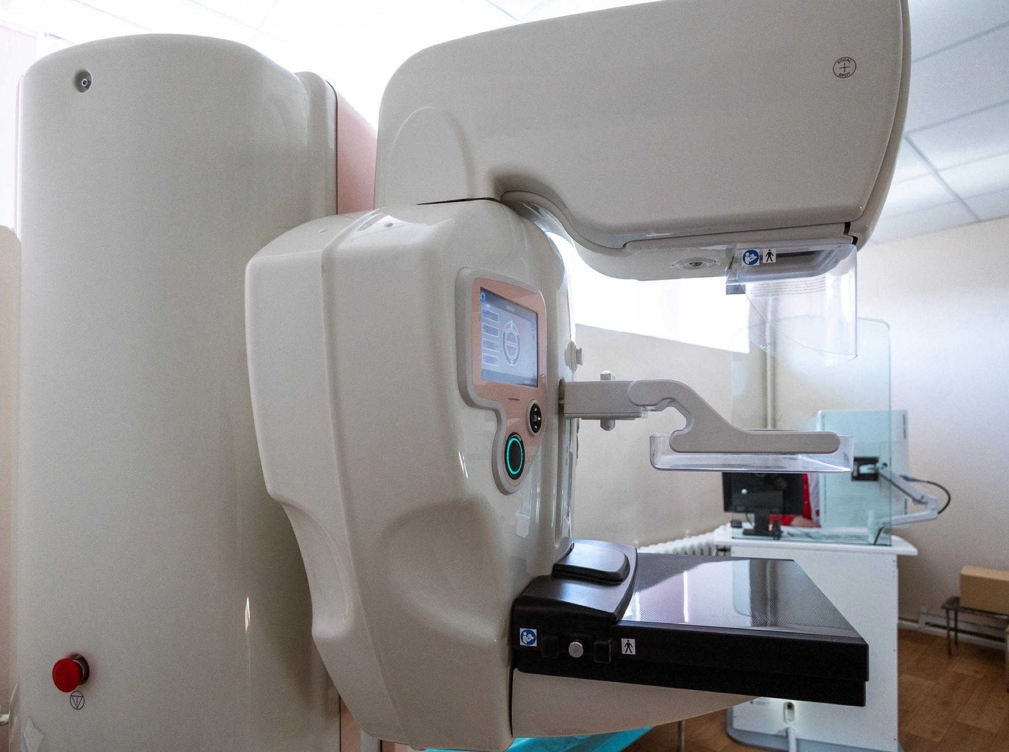 Cancer du sein : l’INESSS recommande le dépistage dès l’âge de 45 ans ...